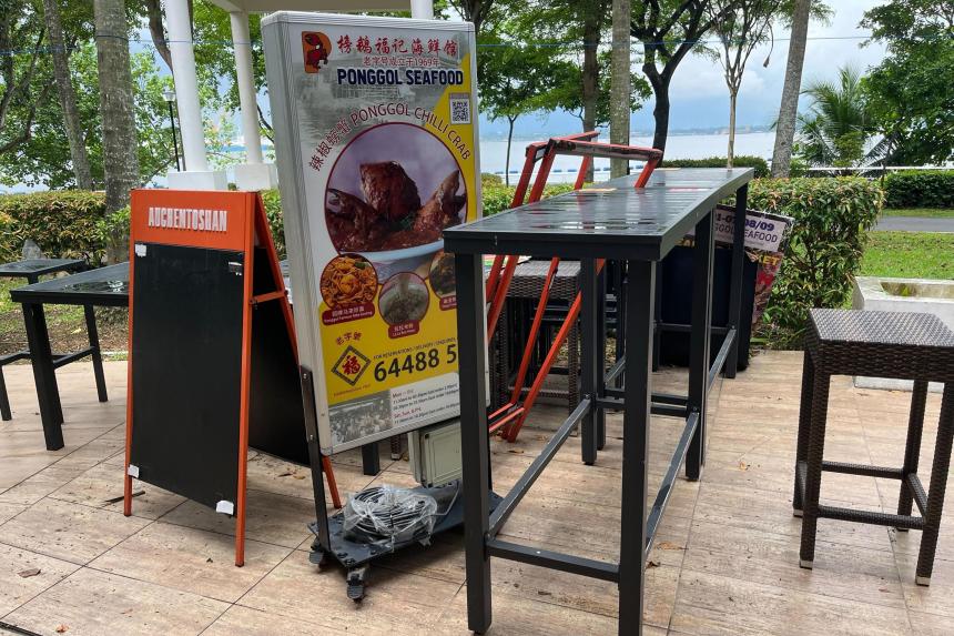 Ponggol Seafood, famed for chilli crab, shutters after more than 50 ...