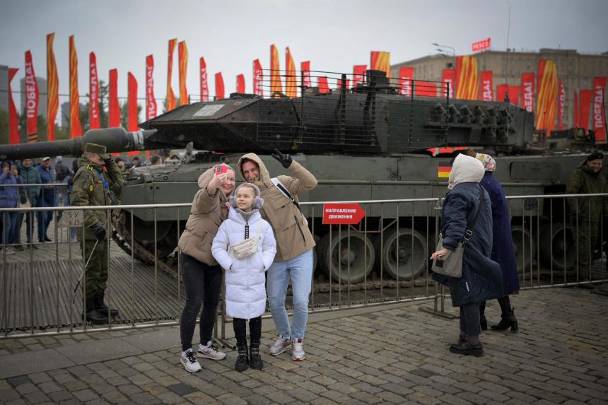 Moscow children celebrate ‘victory’ amid patriotic education drive ...