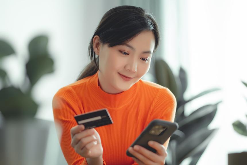 E-commerce scams are on the rise. Here’s how you can shop safely online ...