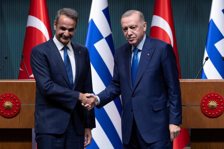 Turkey's Erdogan hosts Greek PM, sees 'no unsolvable problems' in ...
