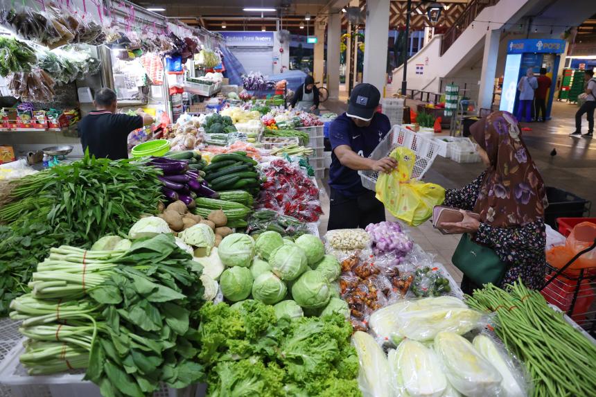 S’pore vegetable, seafood production fell in 2023 due to construction challenges, inflation: SFA ...