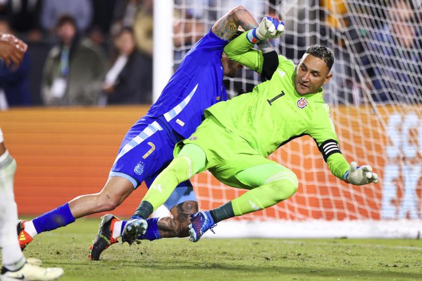Costa Rica goalkeeper Navas announces international retirement | The ...