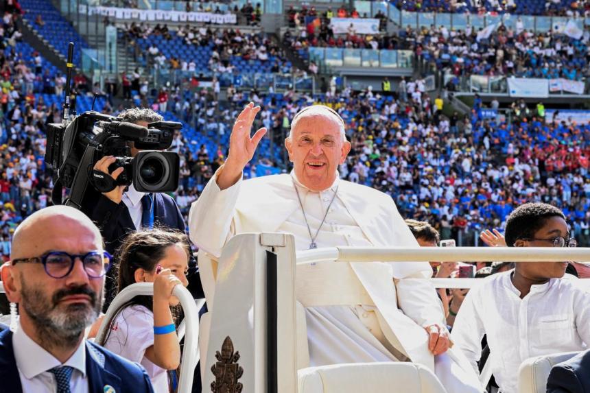 Pope kicks off 'World Children's Day' at Rome's Olympic Stadium | The ...