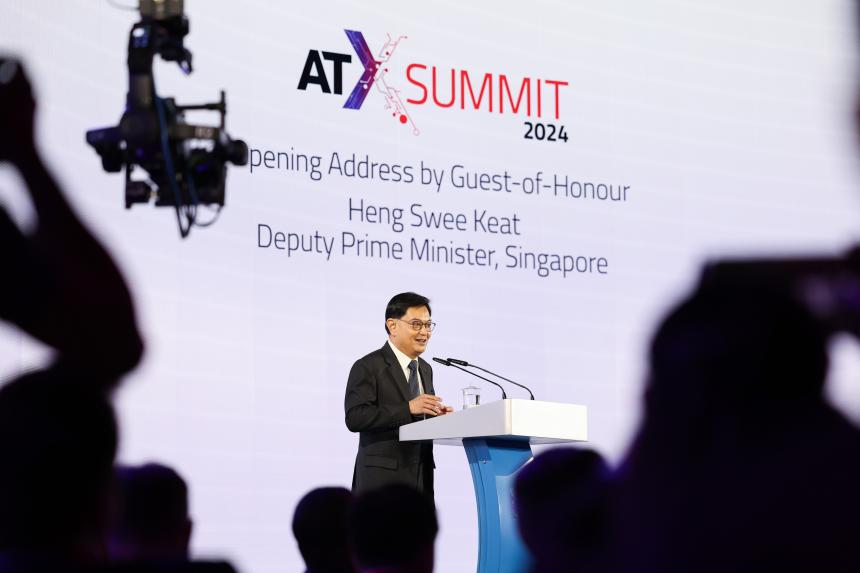 S’pore adds another $300m in investment to develop quantum computers, talent pool | The Straits ...