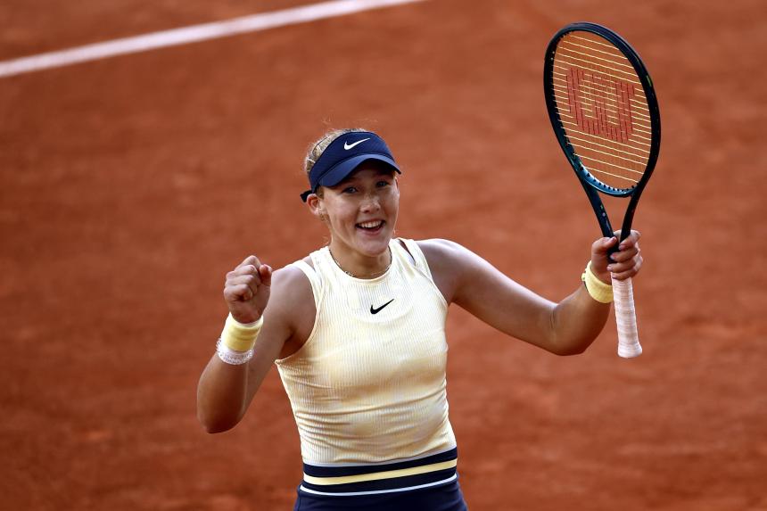 Teenager Mirra Andreeva stuns ailing Aryna Sabalenka to make French Open semis | The Straits Times