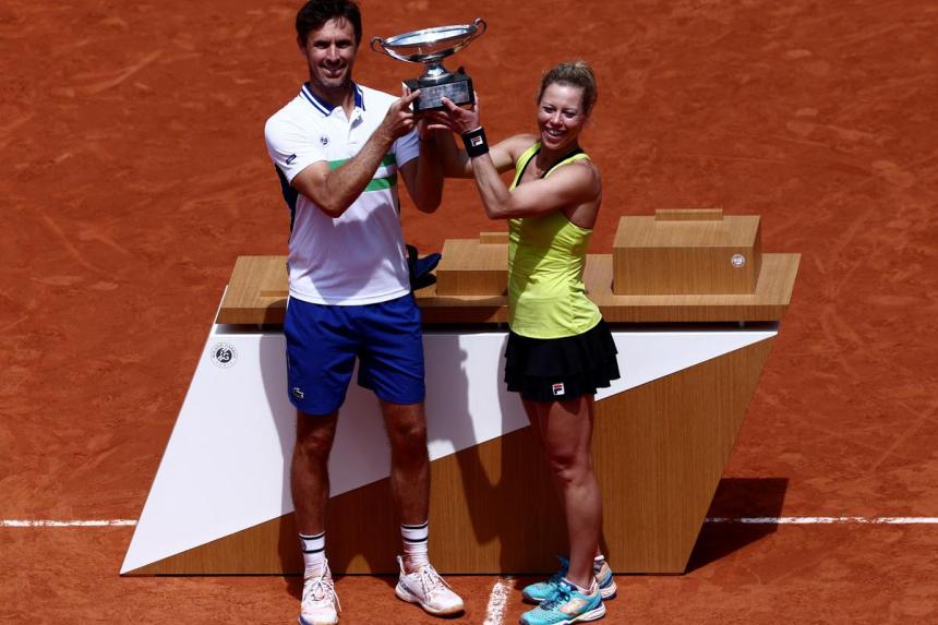 Siegemund and Roger-Vasselin win French Open mixed doubles title | The ...