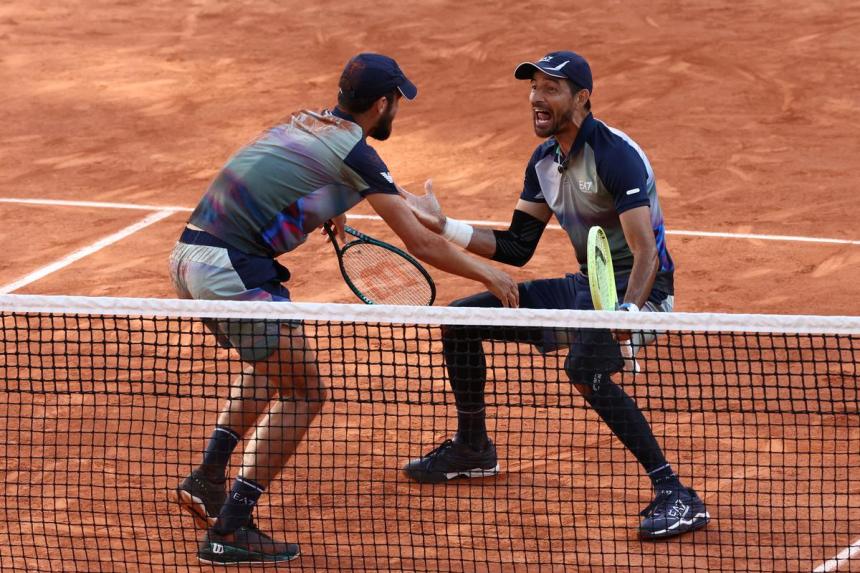 Arevalo, Pavic win French Open men's doubles title | The Straits Times
