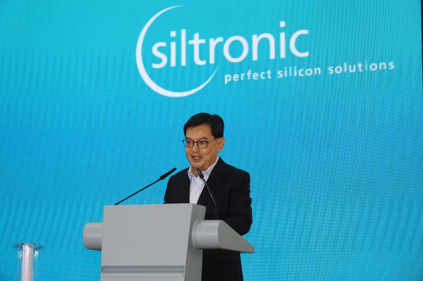 Wafer manufacturer Siltronic opens $2.9b facility in S’pore, will ...
