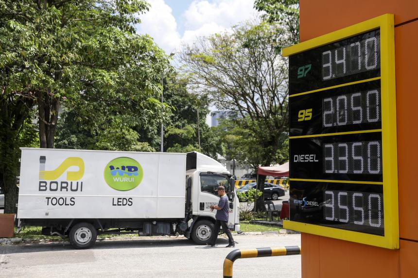 RON95 petrol should be next after Malaysia’s diesel subsidy cuts, says consumer group | The ...