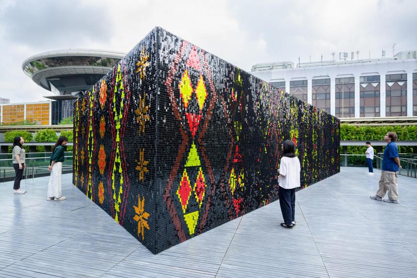 Arts Picks: Glistens at National Gallery, NLB’s Rare Gallery tours and ...