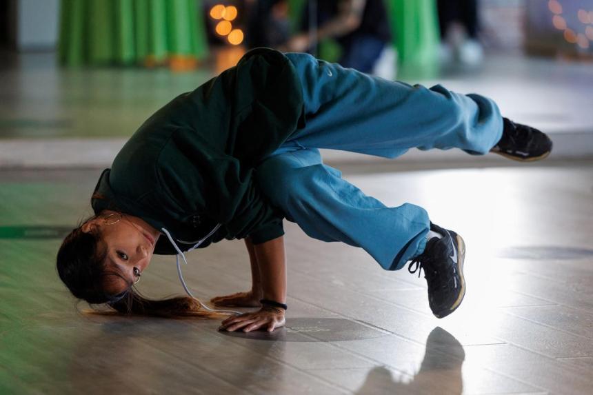 Breaking will get Paris Games jumping, says B-Girl 'Logistx' | The ...