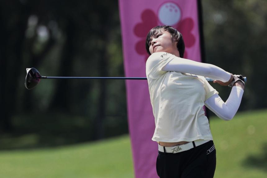 China’s Cai Danlin, 21, takes clubhouse lead after rain-delayed opening round at Singapore ...