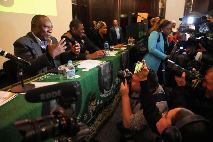 South Africa's ANC in eleventh hour talks over unity government as deadline nears | The Straits ...