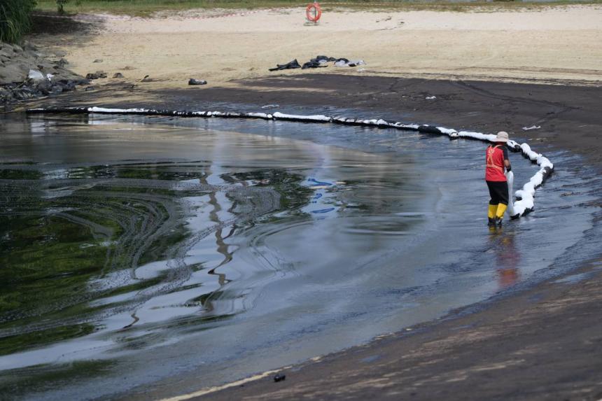Beachfront in parts of East Coast Park closed amid oil spill; Sentosa ...