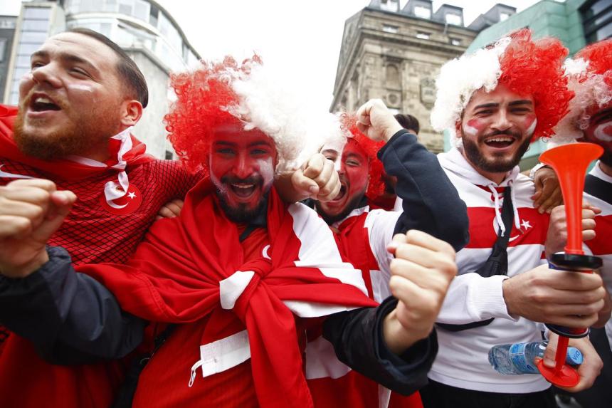 Germany's Turks give 'host nation' welcome to Turkey | The Straits Times