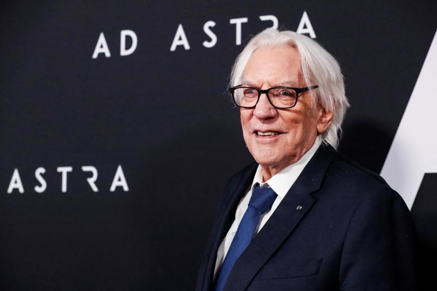 Actor Donald Sutherland, star of M*A*S*H and Hunger Games, dies aged 88 ...