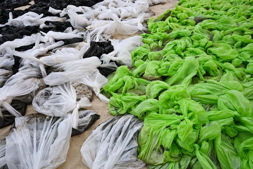 Over 71,000kg of oil-soaked sand scooped up at Sentosa’s beaches ...