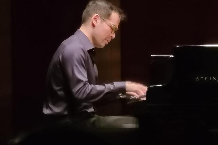 Concert review: Pianist Alim Beisembayev plays with sparkle and ...