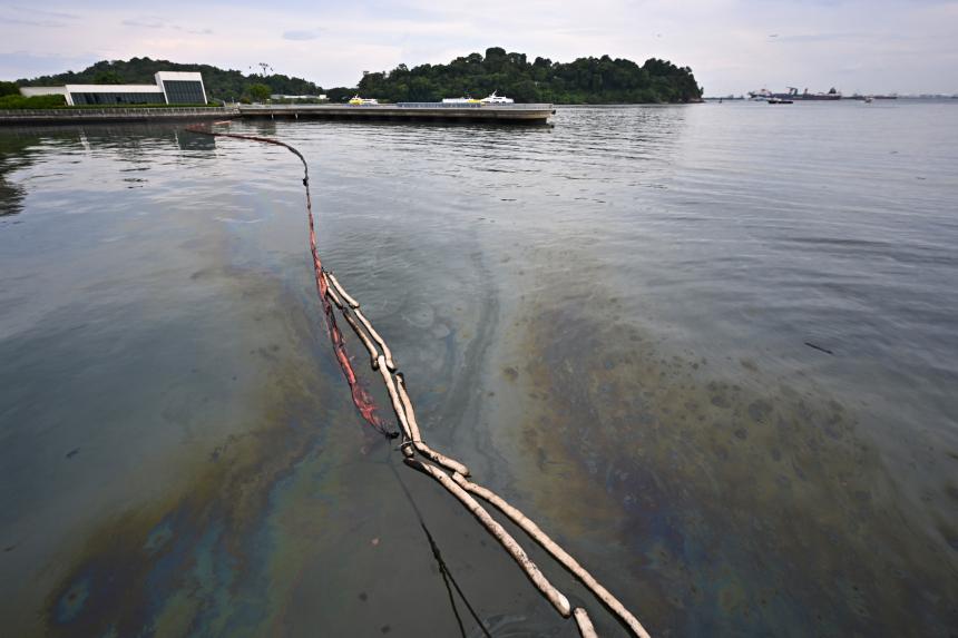 Booms around damaged vessel ‘preventive’, not meant to fence in spilt ...