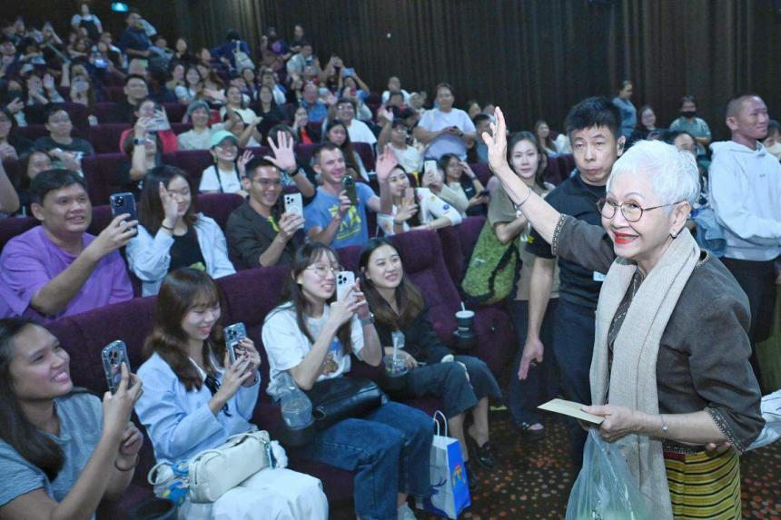 ‘Nothing to be embarrassed about’: Grandma Dies star, 78, shrugs off ...