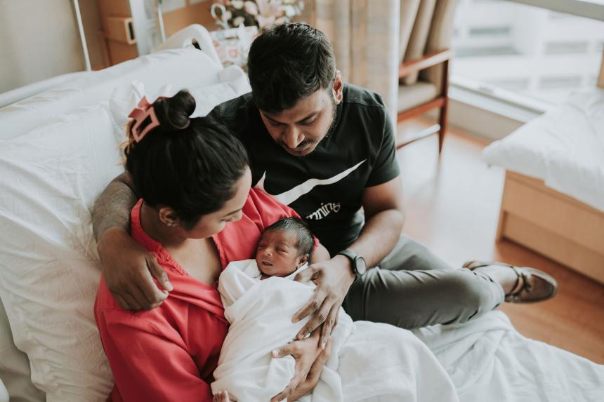 Fresh and unfiltered: Capturing baby’s first hours through professional ...