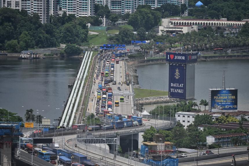 Malaysia trials second QR code system at Johor border crossing with ...