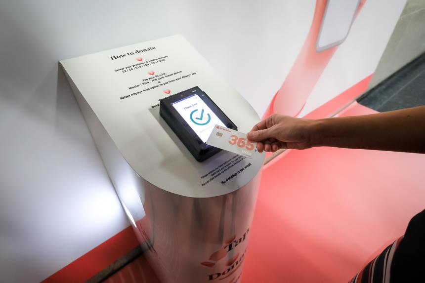 Tap and donate to charity at 8 MRT stations, 2 bus interchanges till ...