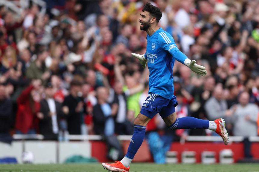 Arsenal complete permanent signing of goalkeeper Raya | The Straits Times