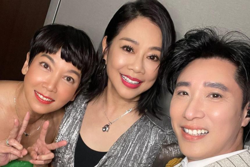 Host Dasmond Koh posts photo of himself with ex-girlfriend Adia Chan on ...