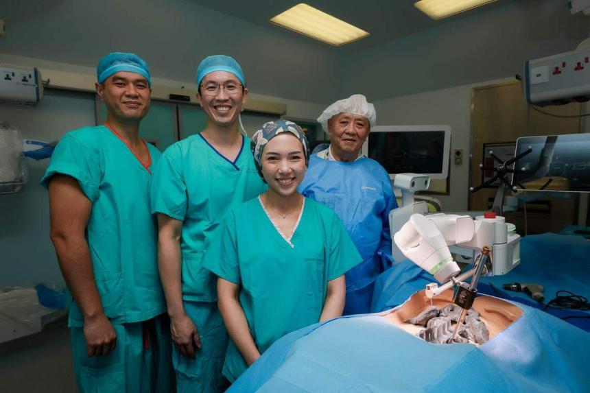 More seniors undergo spinal surgery with new minimally invasive, robot ...