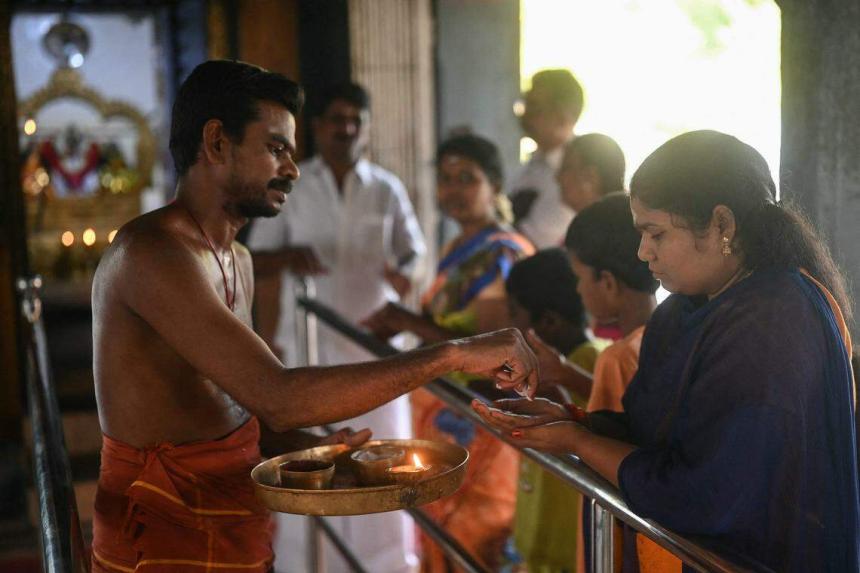 Indian priests invoke heavenly powers for Kamala Harris | The Straits Times