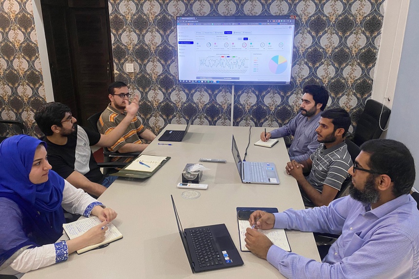 15-sec rostering, easy shift swopping: How AI solution keeps both S ...