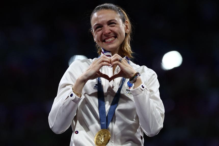 A French fencing queen is crowned in gold at the Grand Palais | The ...