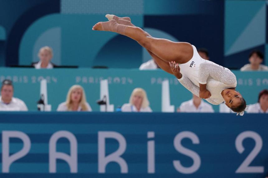 Gymnastics-Biles bows to Andrade in floor final at Paris Games | The ...