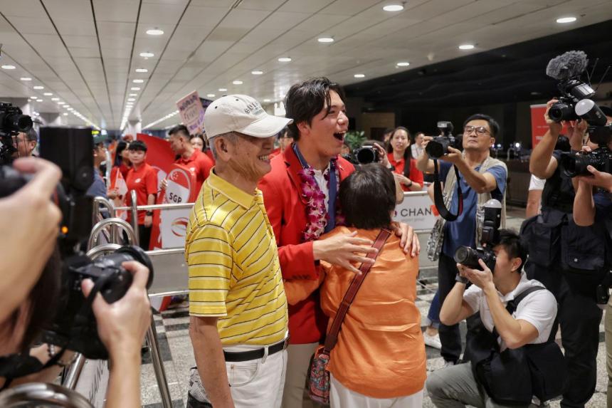 ‘Welcome home Max!’: S’pore’s Olympic bronze medallist Max Maeder ...