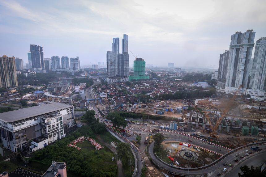 Malaysia’s Sept target for Johor-Singapore SEZ deal pushed to year end | The Straits Times