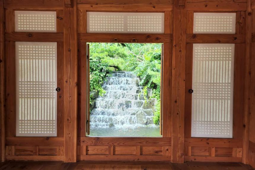 Unwind in Seoul: From tranquil libraries to serene hanok retreats | The ...
