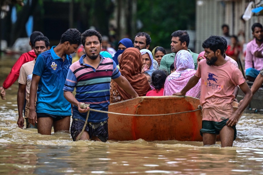 Flood deluge worsens in Bangladesh with millions affected | The Straits ...
