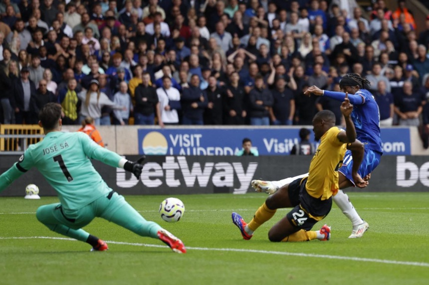 Madueke hits hat-trick as Chelsea thrash Wolves 6-2 | The Straits Times