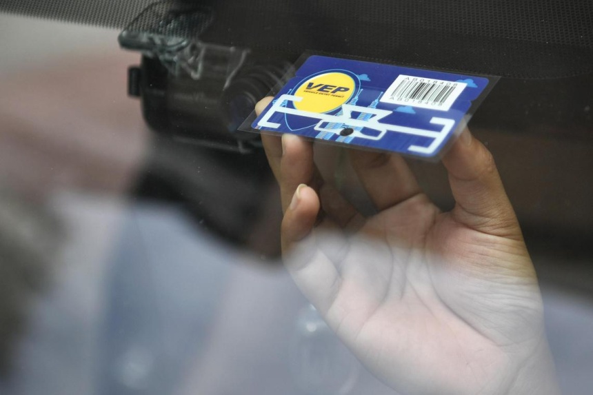 Singaporean drivers call for more services at VEP counter in Woodlands ...