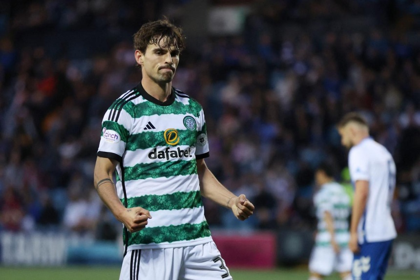 Brighton sign Denmark midfielder O'Riley from Celtic | The Straits Times