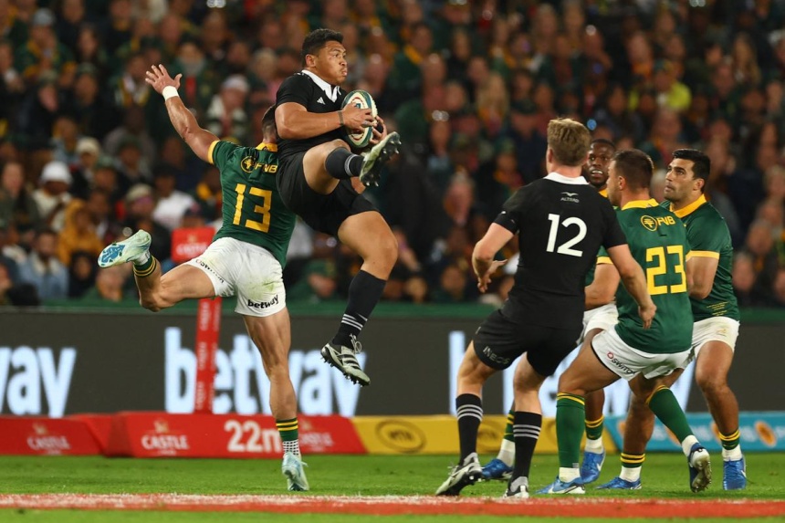 Springboks keep cool heads to wrestle victory over All Blacks | The ...