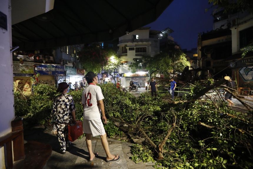 Super Typhoon Yagi leaves at least 4 dead in Vietnam after claiming 24 ...