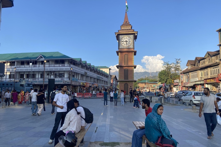 Election in Jammu and Kashmir, the first in nearly a decade, marks new ...