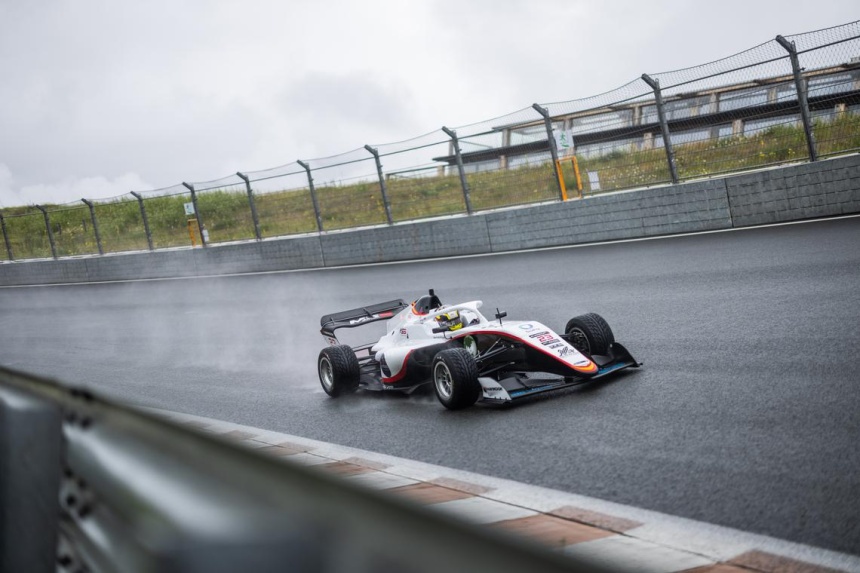 Christian Ho set to become first Singaporean driver to race in Formula ...