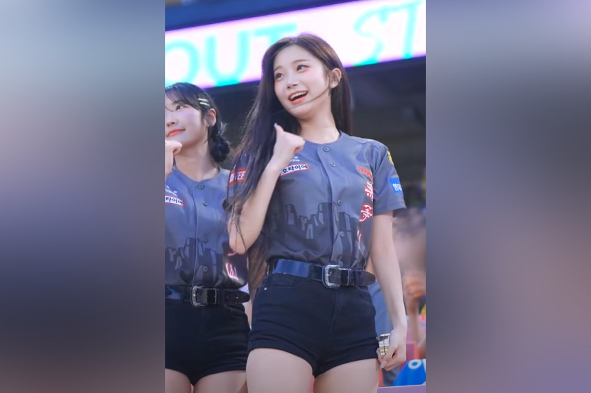 Pikki Pikki dance: South Korean cheerleader dance routine takes social ...