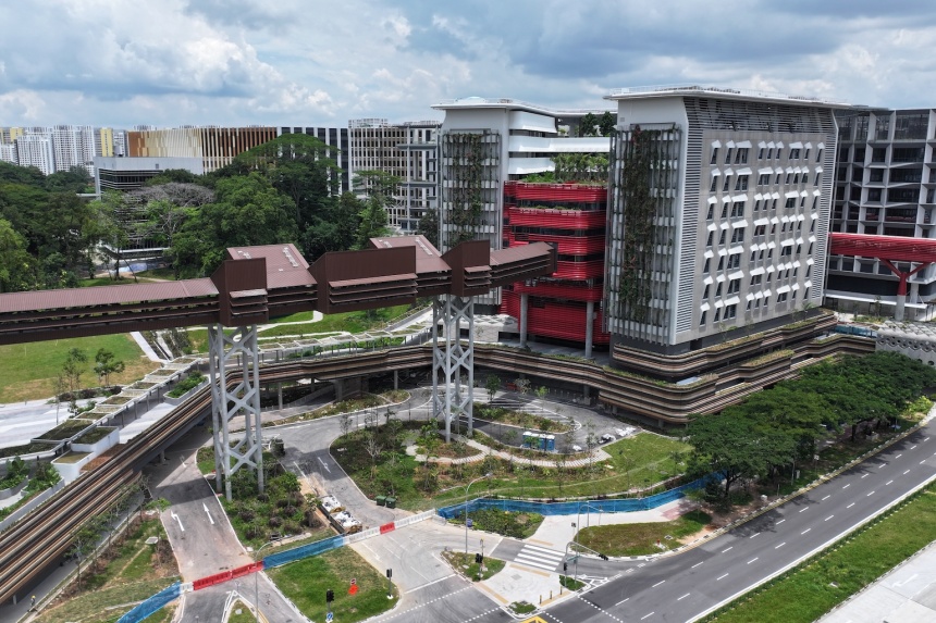 Creative engineering: How a giant 2km loop bridges new university ...