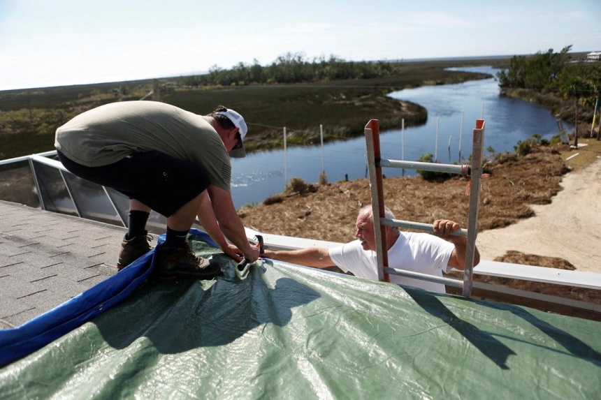 Hurricane Helene kills at least 90 in US; homes and memories washed ...