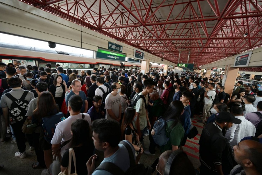 MRT disruption: All damaged rail segments on East-West Line replaced ...