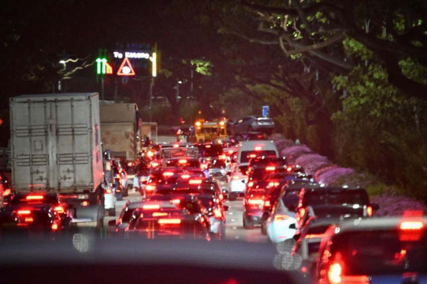 3 taken to hospital after 9-car accident on ECP | The Straits Times